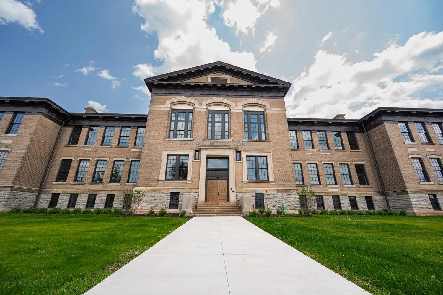 Woda Cooper celebrates grand opening of The Enclave on Main in ...